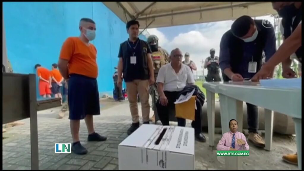 Personas privadas de libertad ejercen su derecho a voto en Guayas - RTS siempre contigo
