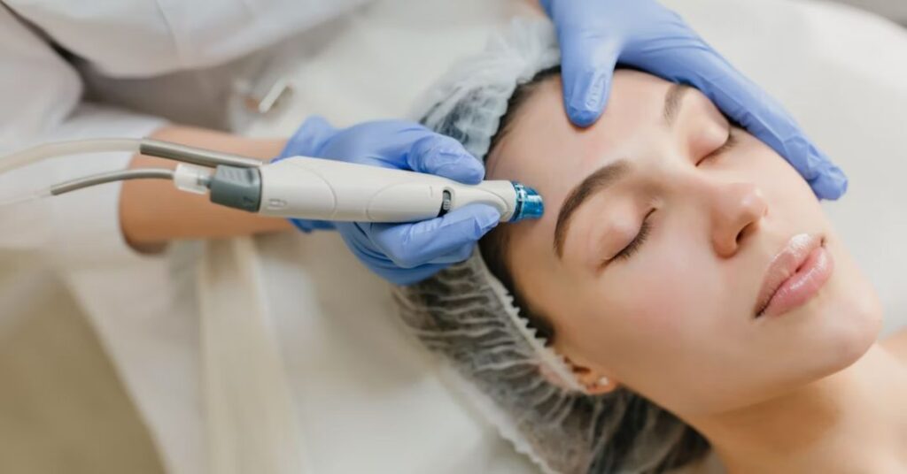 Dr. Josué Morán revela cómo rejuvenecer la piel después de los 50 - RTS ...