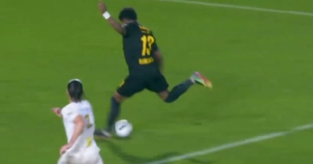 Kevin Rodríguez marca el gol del día en la Copa de Bélgica - RTS ...